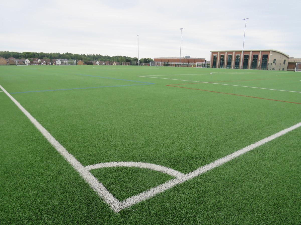 Artificial Pitches (2G/3G) for hire in Wakefield - SchoolHire