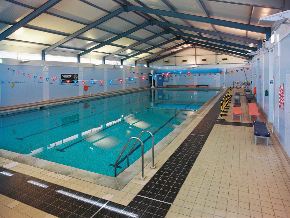 Swimming Pool for hire in Leicester - SchoolHire