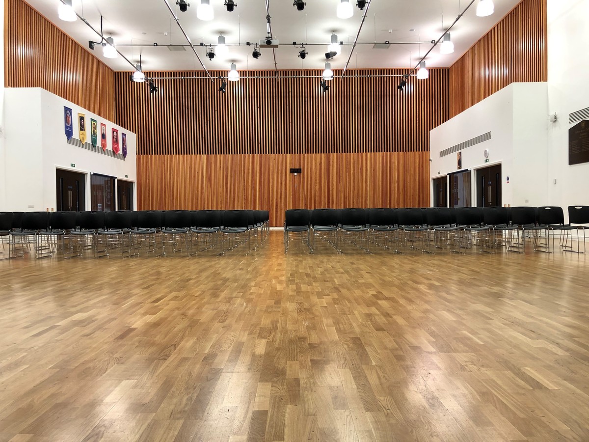 Hall for hire in London - Wandsworth - SchoolHire