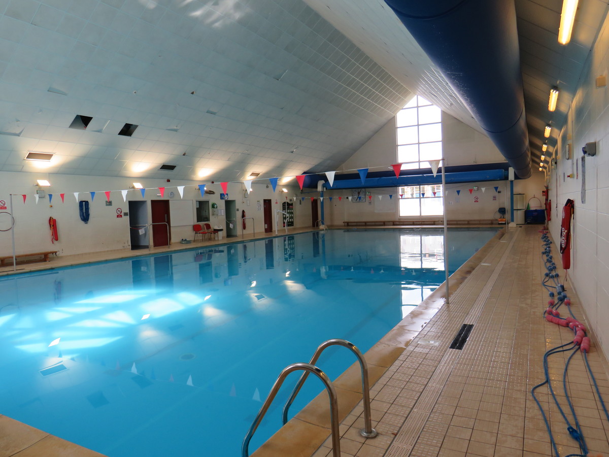 Swimming Pool for hire in Winchester - SchoolHire