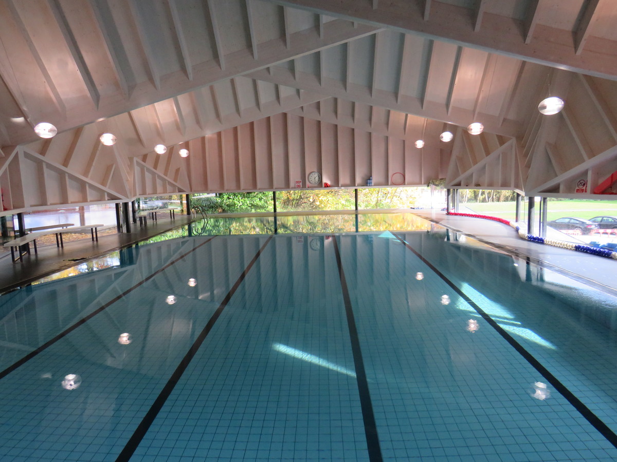 Swimming Pool for hire in Beaconsfield - SchoolHire