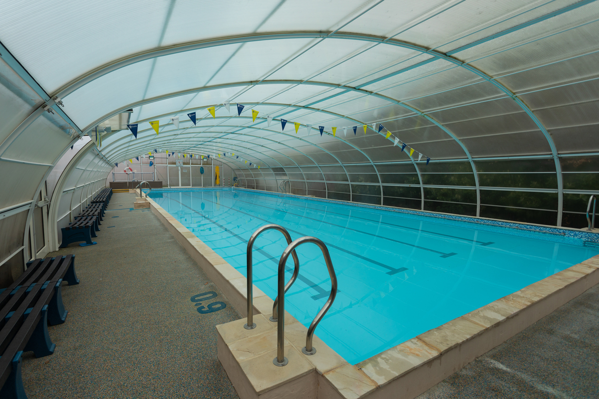 Swimming Pool for hire in Wokingham - SchoolHire