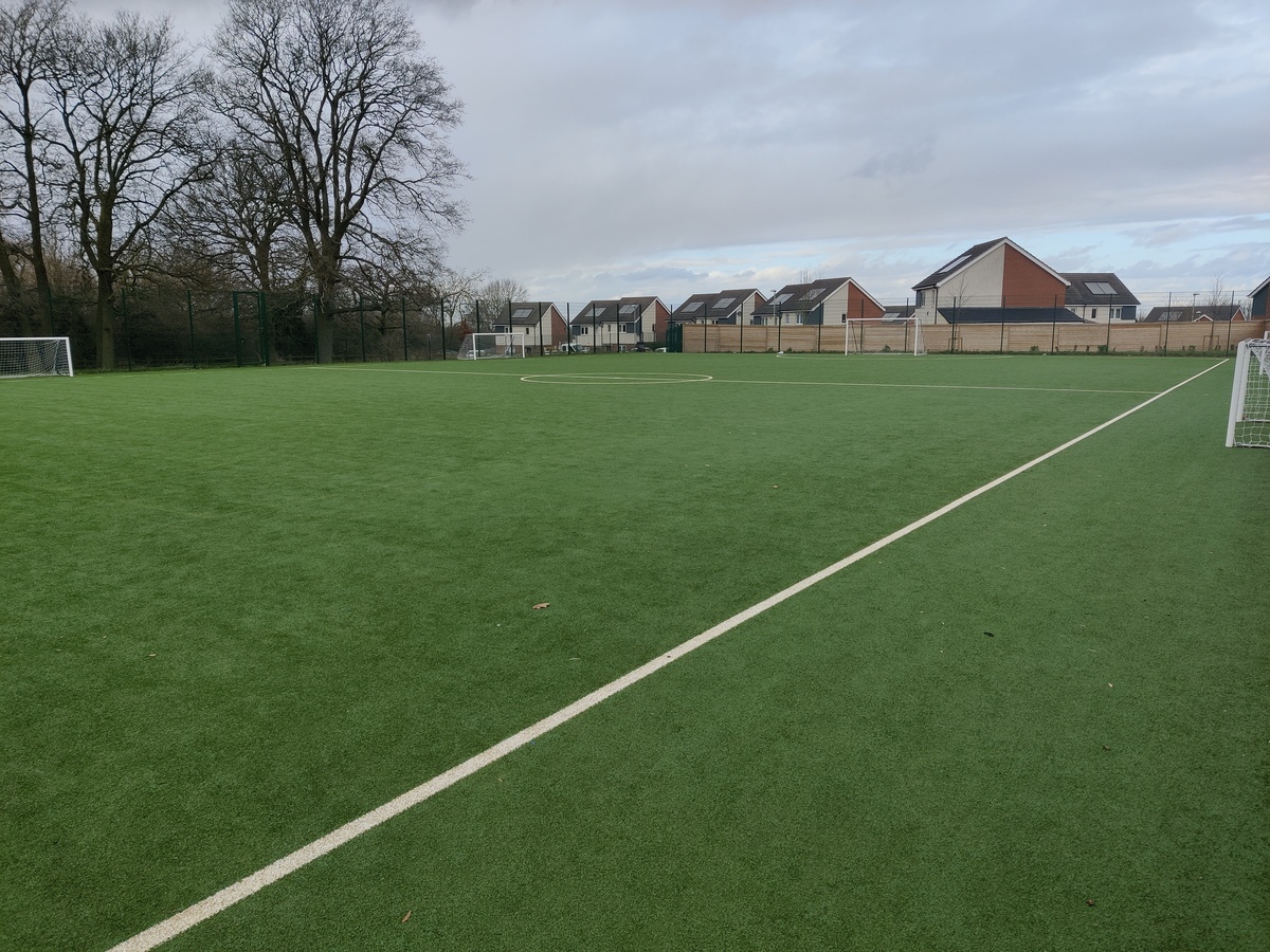 Artificial Pitches (2G/3G) for hire in Leicester - SchoolHire