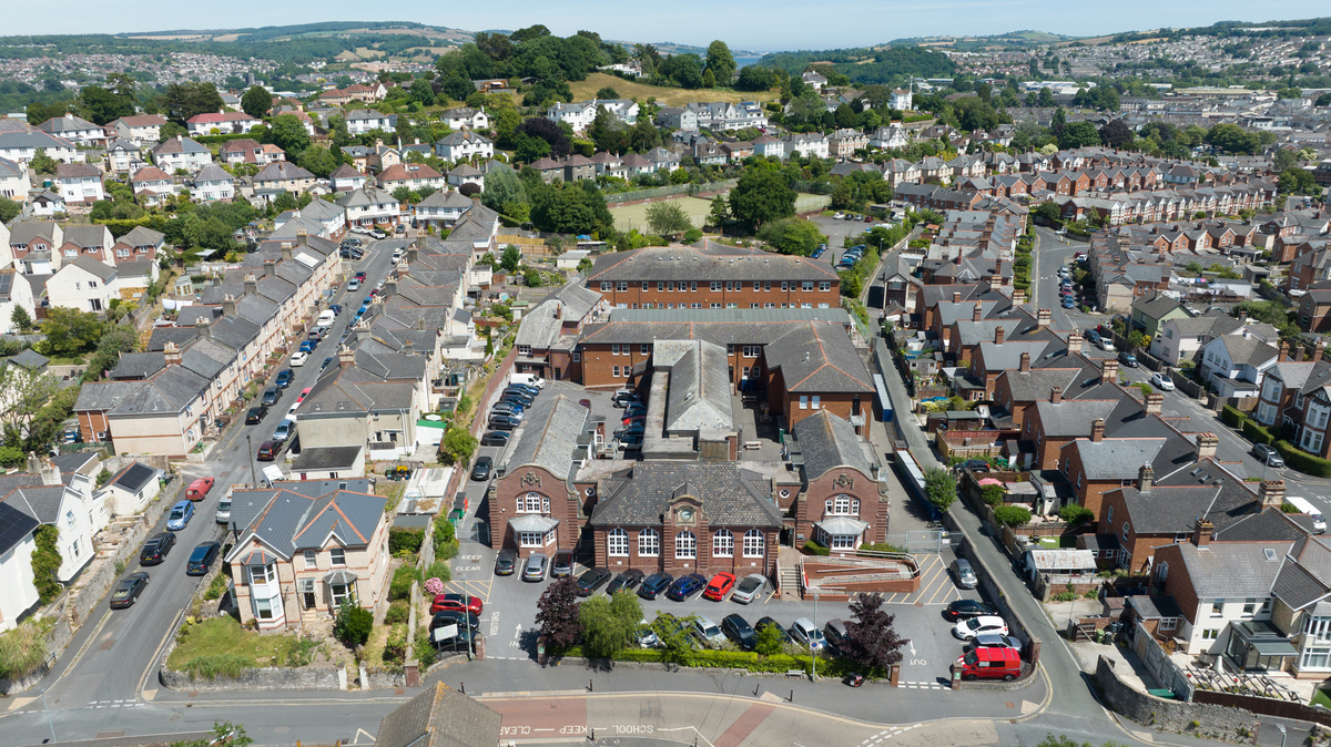 Hire facilities at Newton Abbot College - SchoolHire