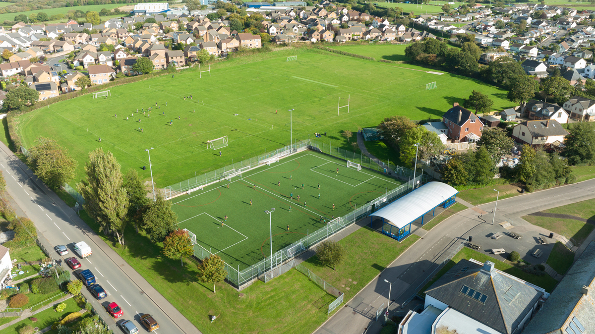Artificial Pitches (2G/3G) for hire in Great Torrington - SchoolHire