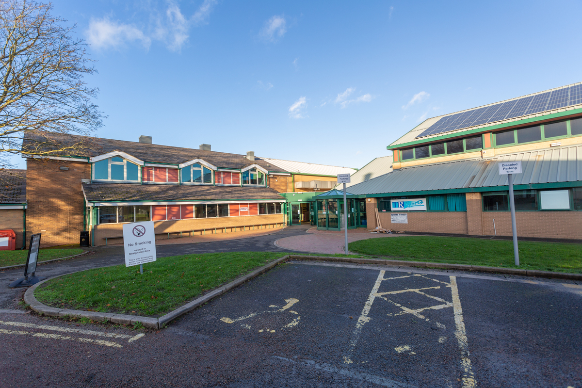 Hire facilities at Thomas Rotherham College Sports Centre - SchoolHire