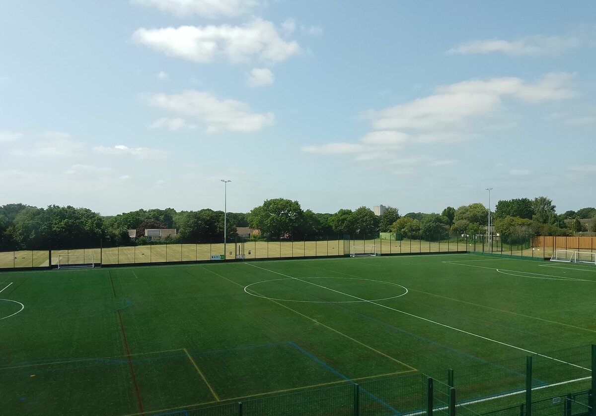 Artificial Pitches (2G/3G) for hire in Southampton - SchoolHire