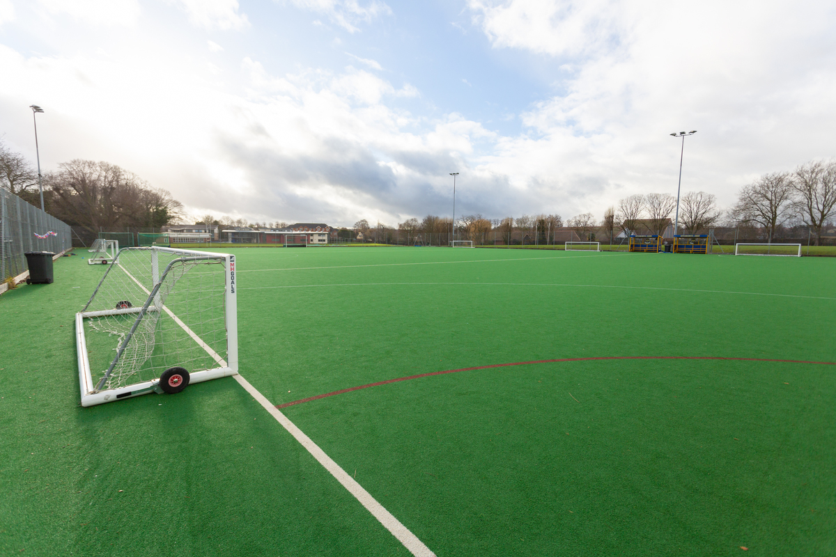 Artificial Pitches (2G/3G) for hire in Hitchin - SchoolHire