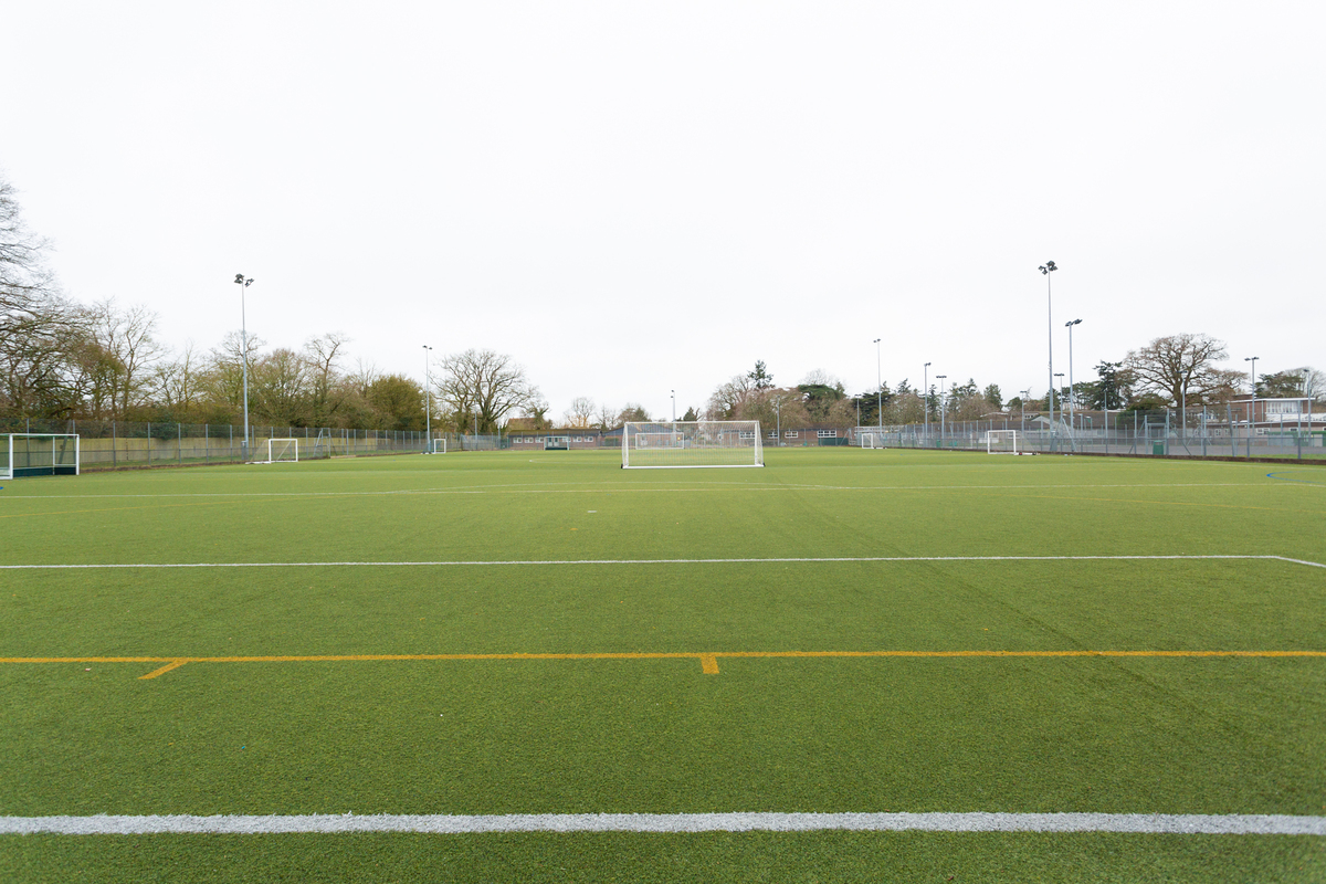 Artificial Pitches (2G/3G) for hire in Newbury - SchoolHire