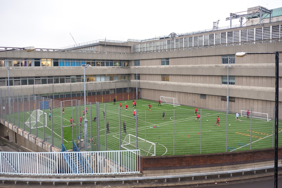 Artificial Pitches (2G/3G) for hire in London - City of London - SchoolHire