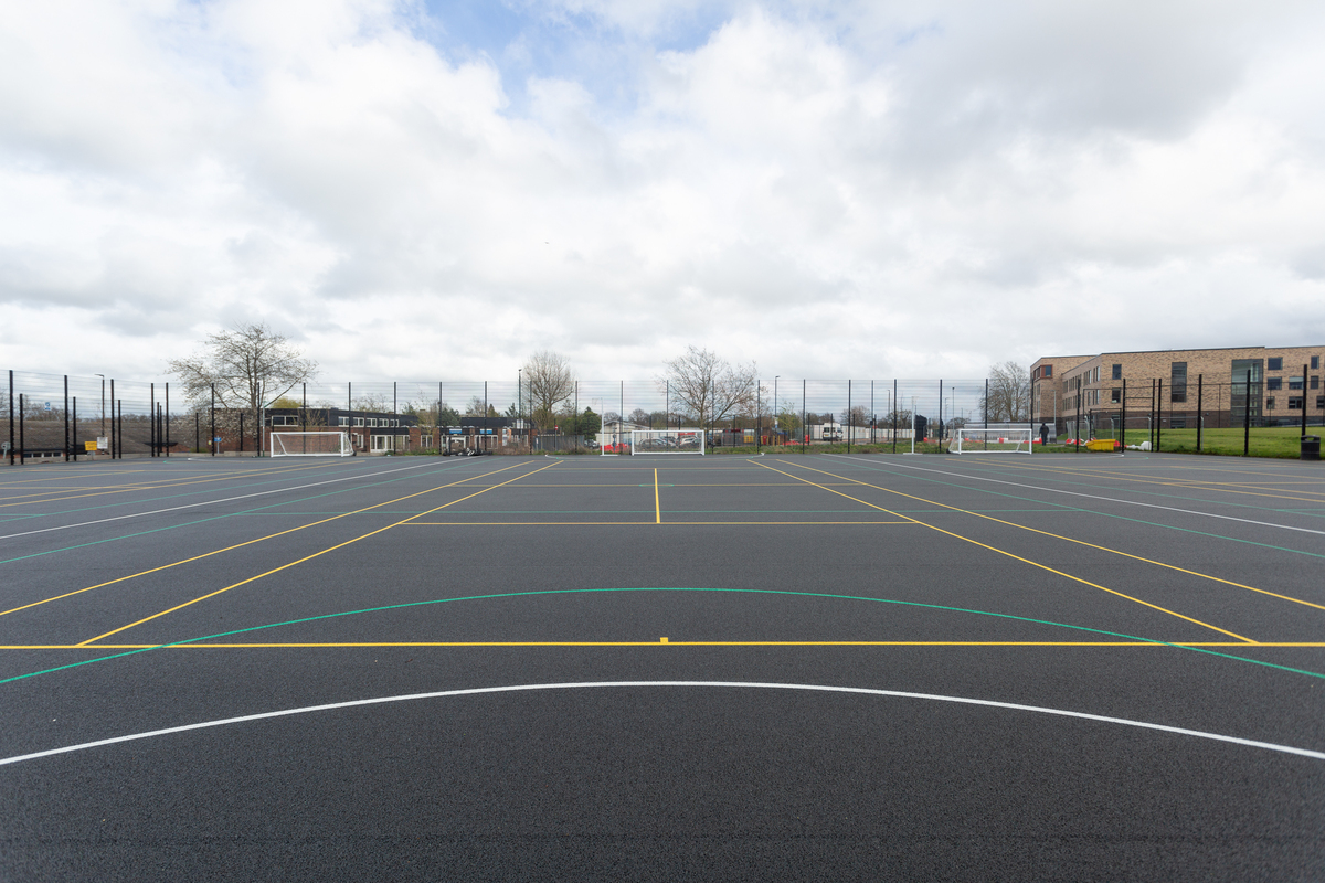 Hire facilities at Wren Academy Enfield - SchoolHire