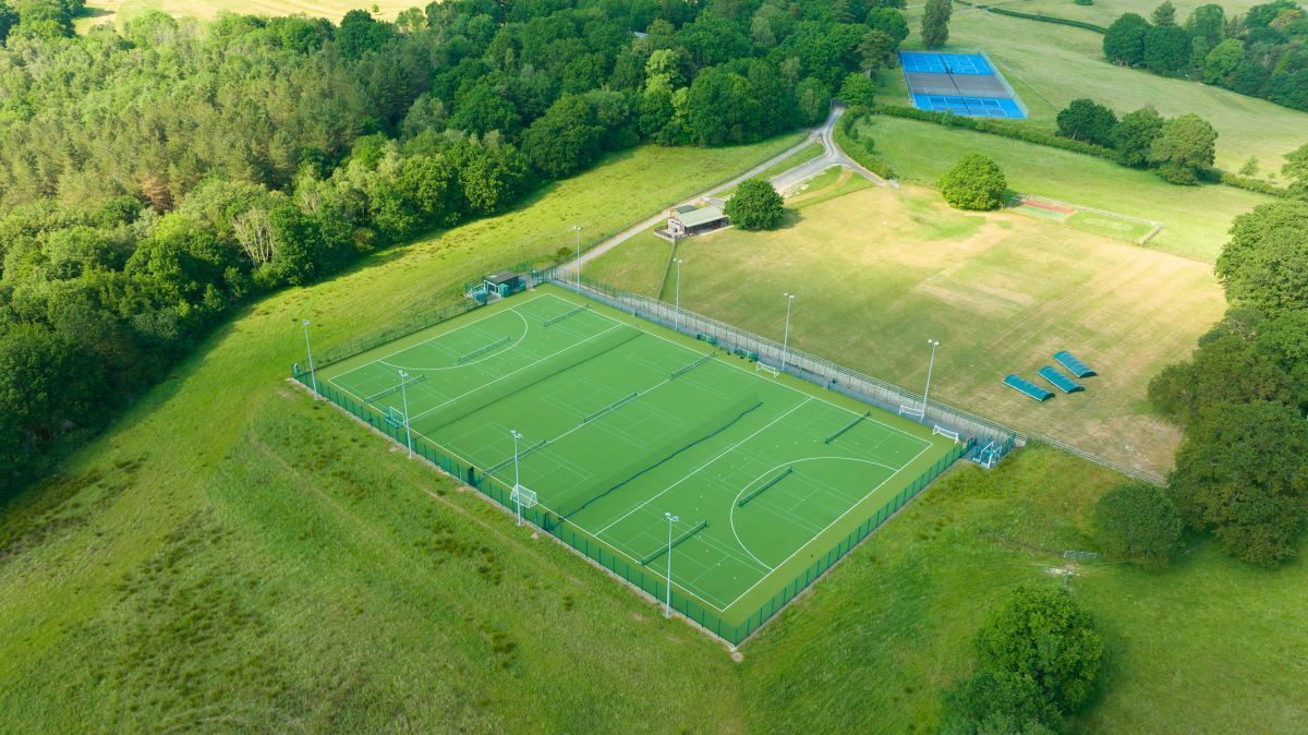 Artificial Pitches (2G/3G) for hire in Crawley - SchoolHire