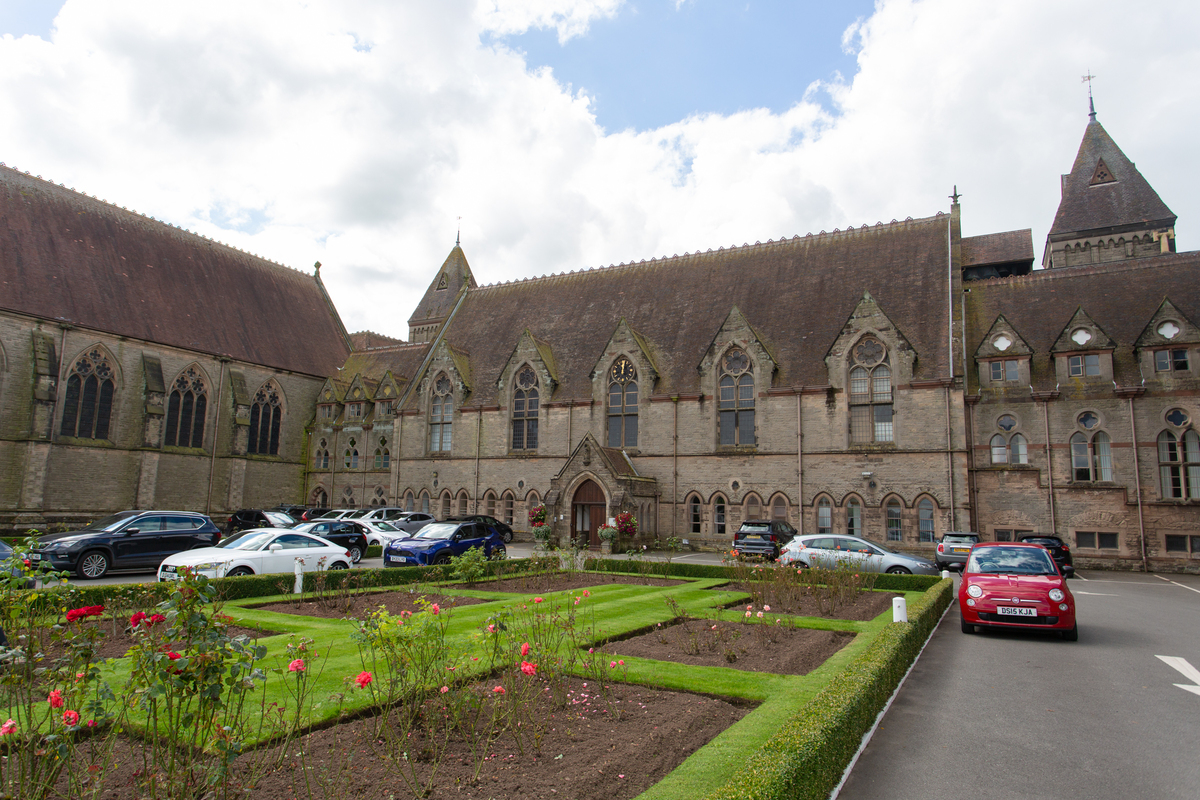 Hire facilities at Denstone College - SchoolHire