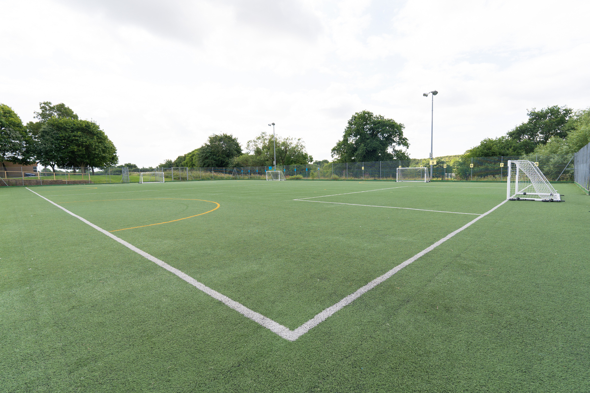 Artificial Pitches (2G/3G) for hire in Newton Aycliffe - SchoolHire