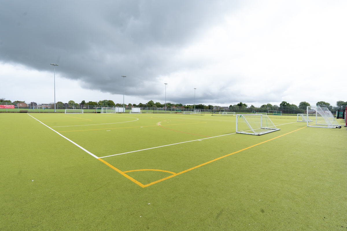 Artificial Pitches (2G/3G) for hire in Evesham - SchoolHire