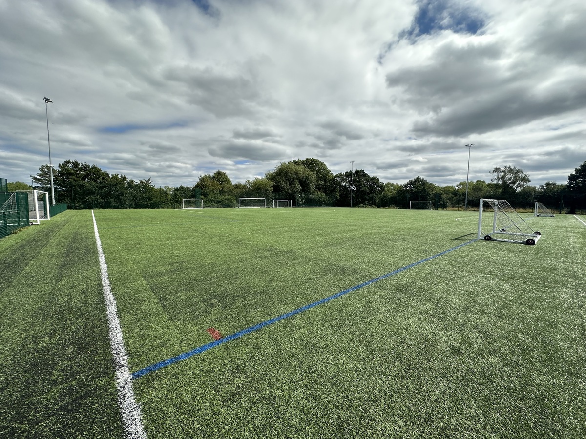 Artificial Pitches (2G/3G) for hire in Redditch - SchoolHire