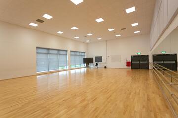 Hire facilities at Wren Academy Enfield - SchoolHire