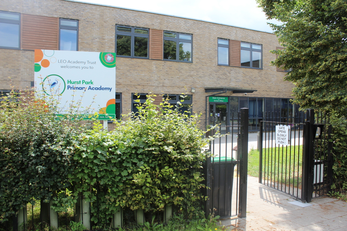 hurst primary school