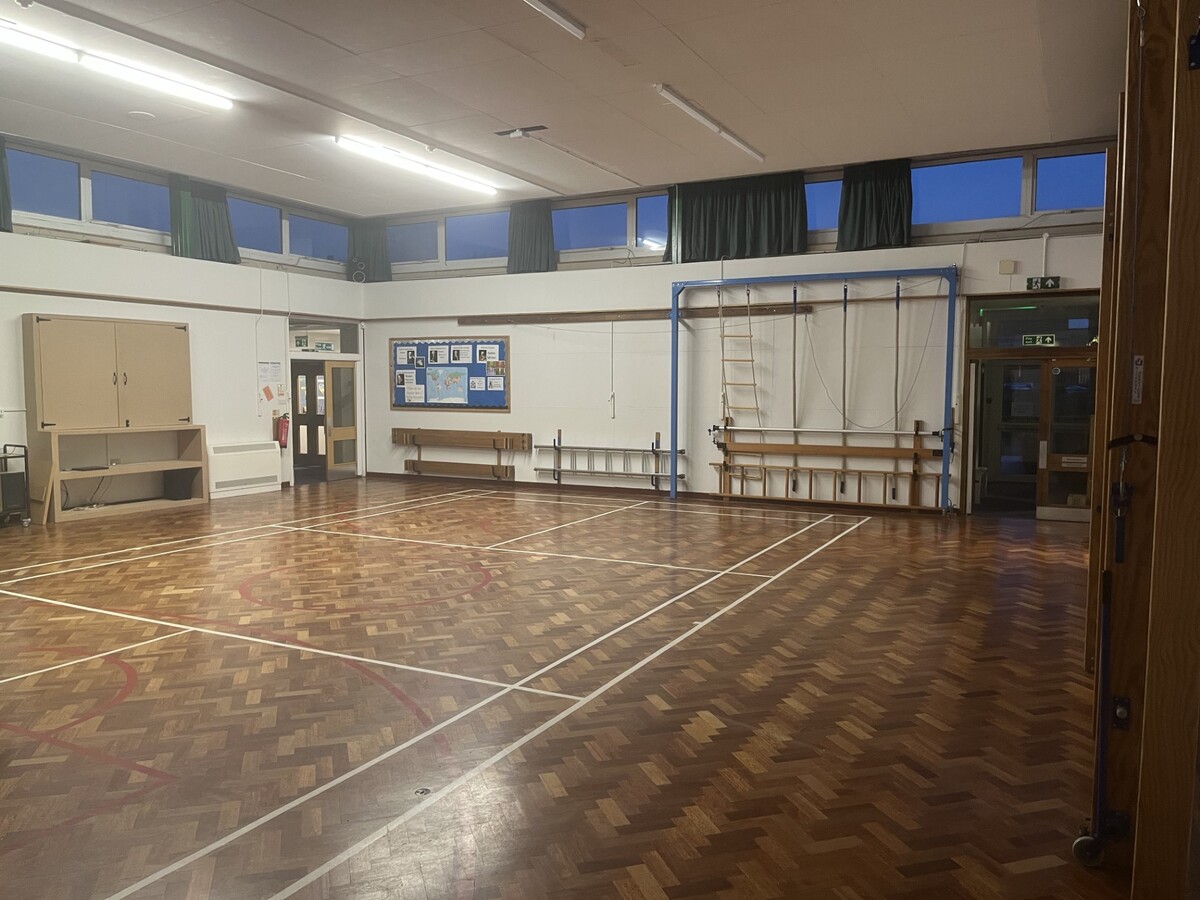 Sports Hall for hire in Hoddesdon - SchoolHire