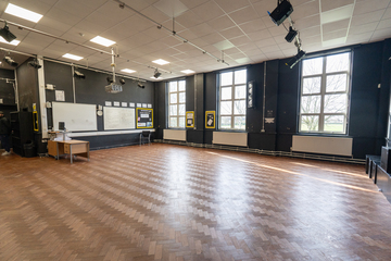 Hire facilities at Sanders Draper School - SchoolHire