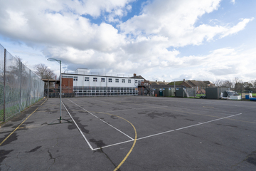 Hire facilities at Sanders Draper School - SchoolHire