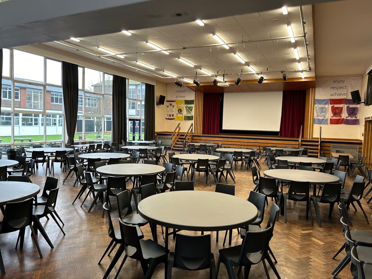 Hall for hire in Basingstoke - SchoolHire