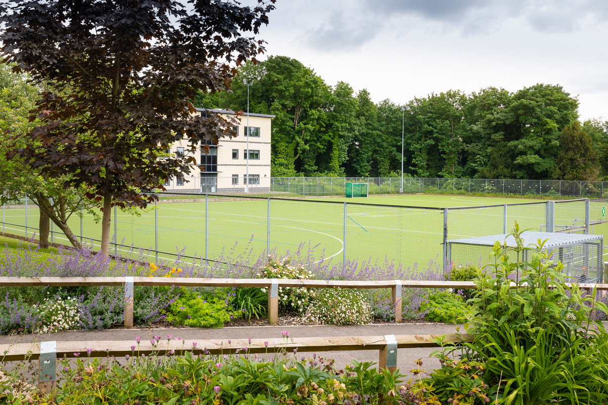 Artificial Pitches (2G/3G) for hire in Maidstone - SchoolHire