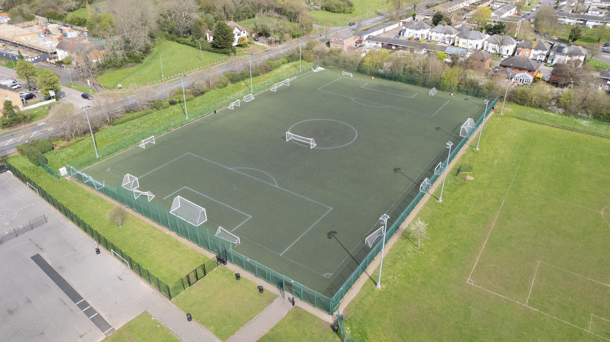 Artificial Pitches (2G/3G) for hire in Basildon - SchoolHire