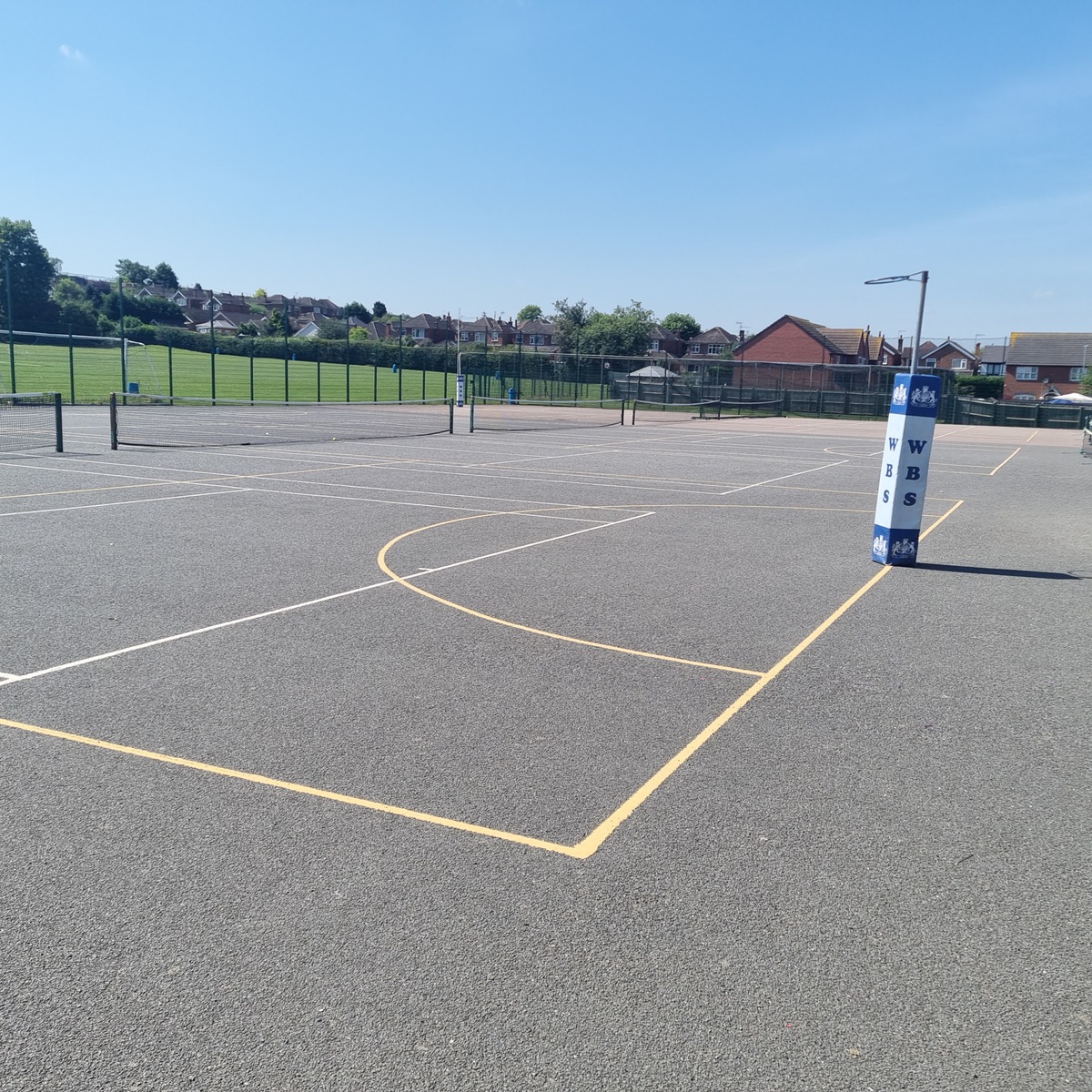 Netball Court for hire in Nottingham - SchoolHire