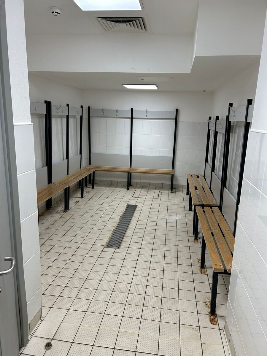 Swimming Pool for hire in Wolverhampton - EDU