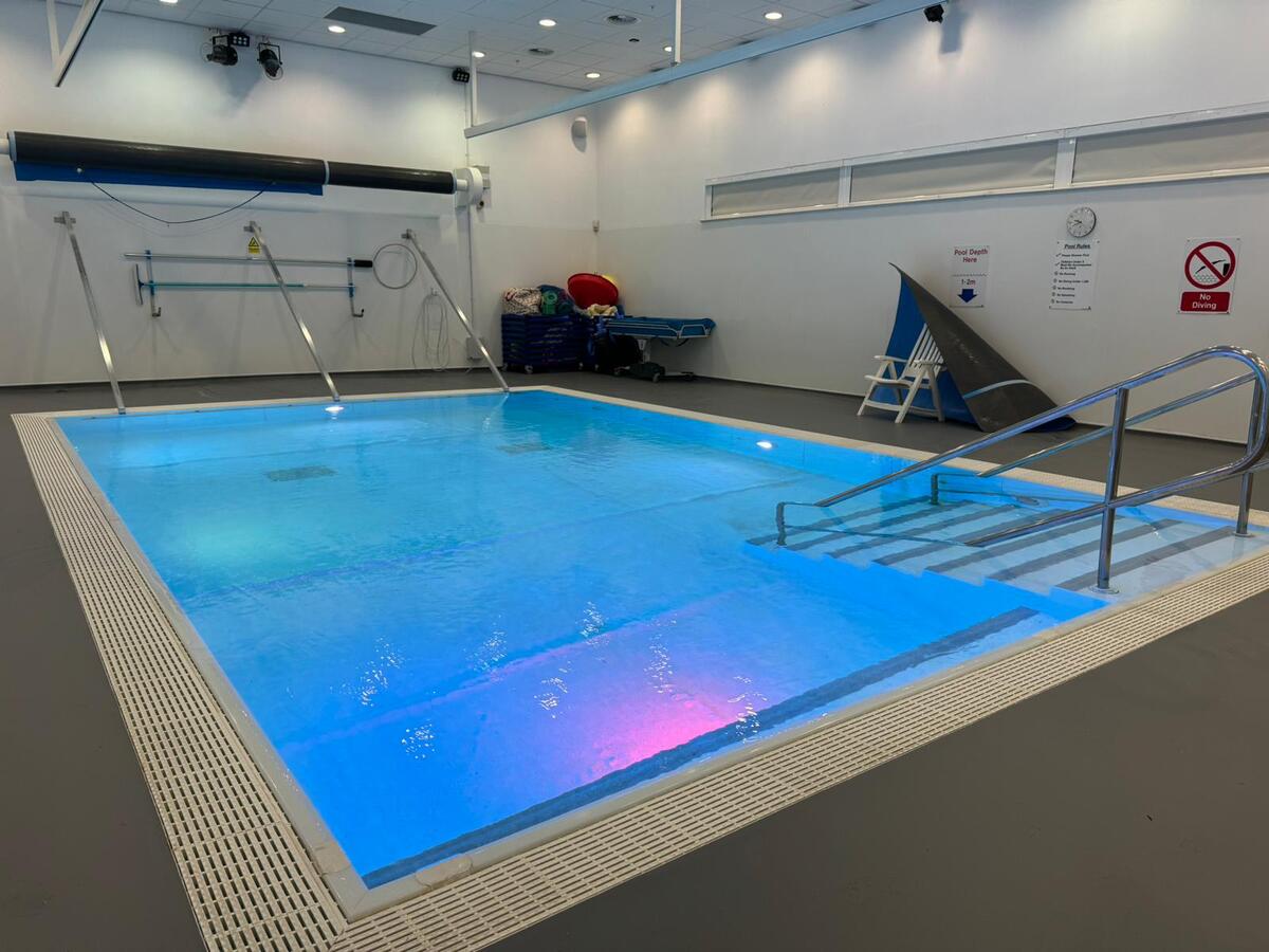 Swimming Pool for hire in Manchester - EDU