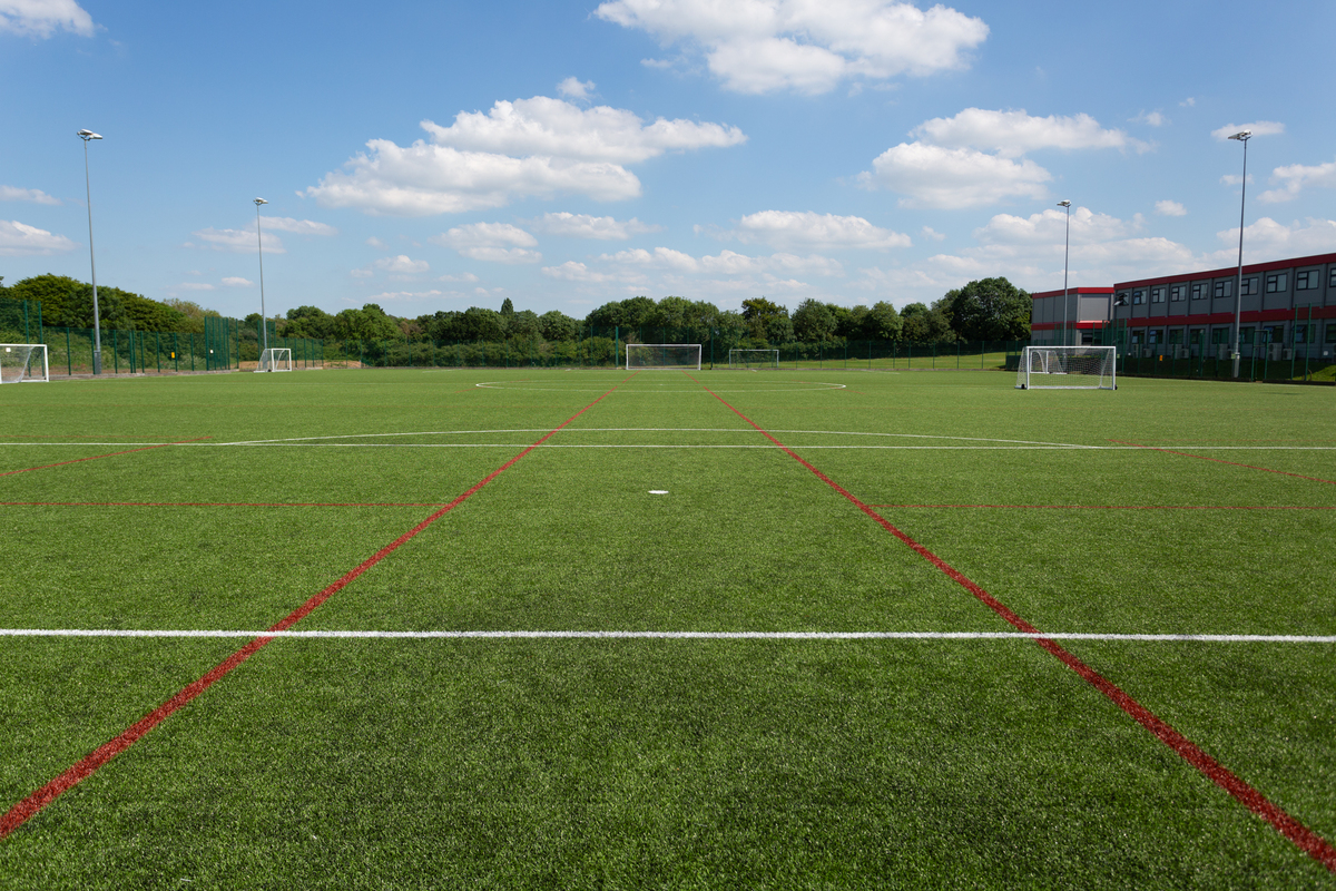 Artificial Pitches (2G/3G) for hire in Leicester - SchoolHire