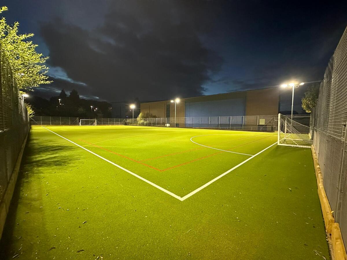 Artificial Pitches (2G/3G) for hire in Wakefield - EDU