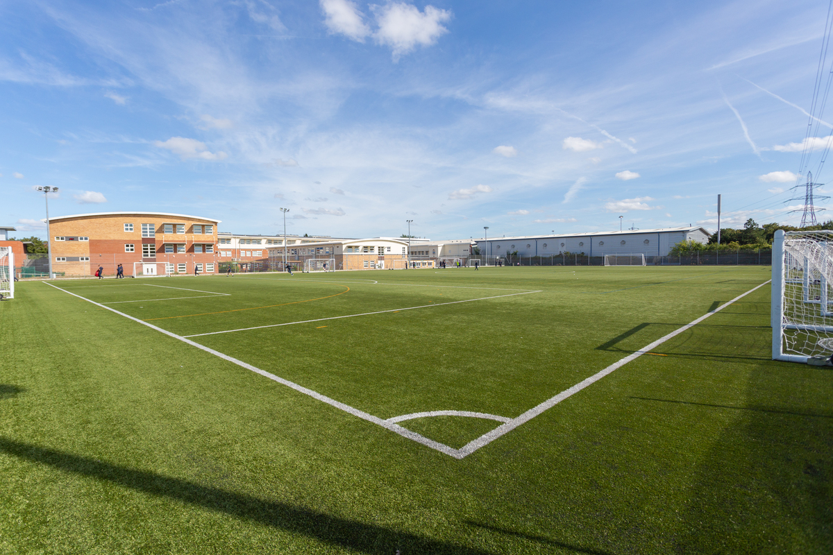 Artificial Pitches (2G/3G) for hire in Newham - SchoolHire
