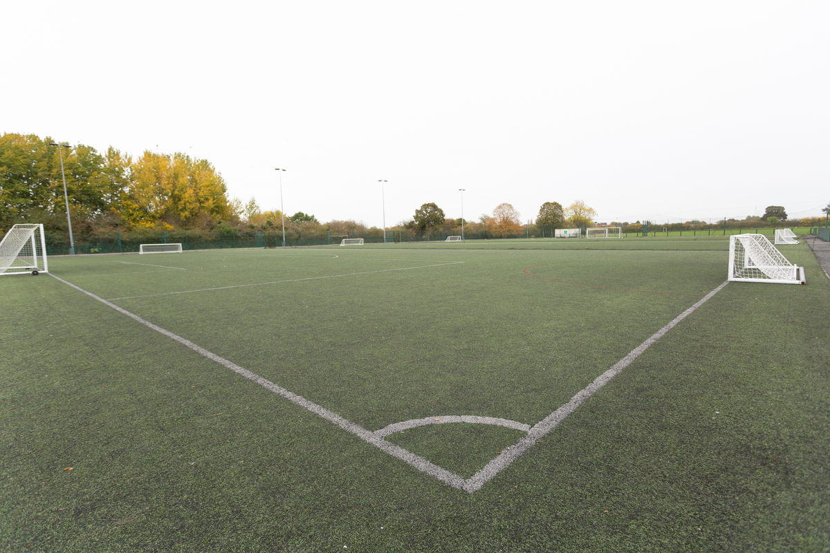 Artificial Pitches (2G/3G) for hire in Tamworth - SchoolHire