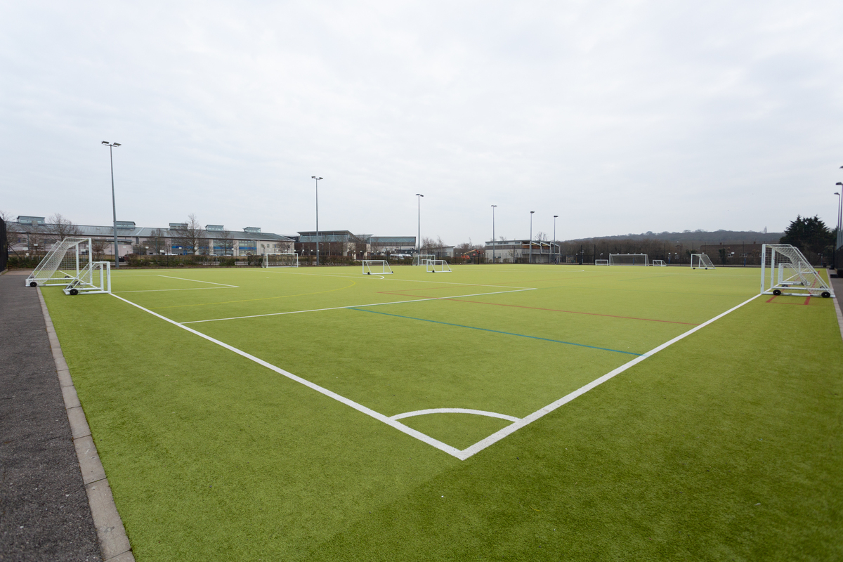 Artificial Pitches (2G/3G) for hire in Kenton - SchoolHire