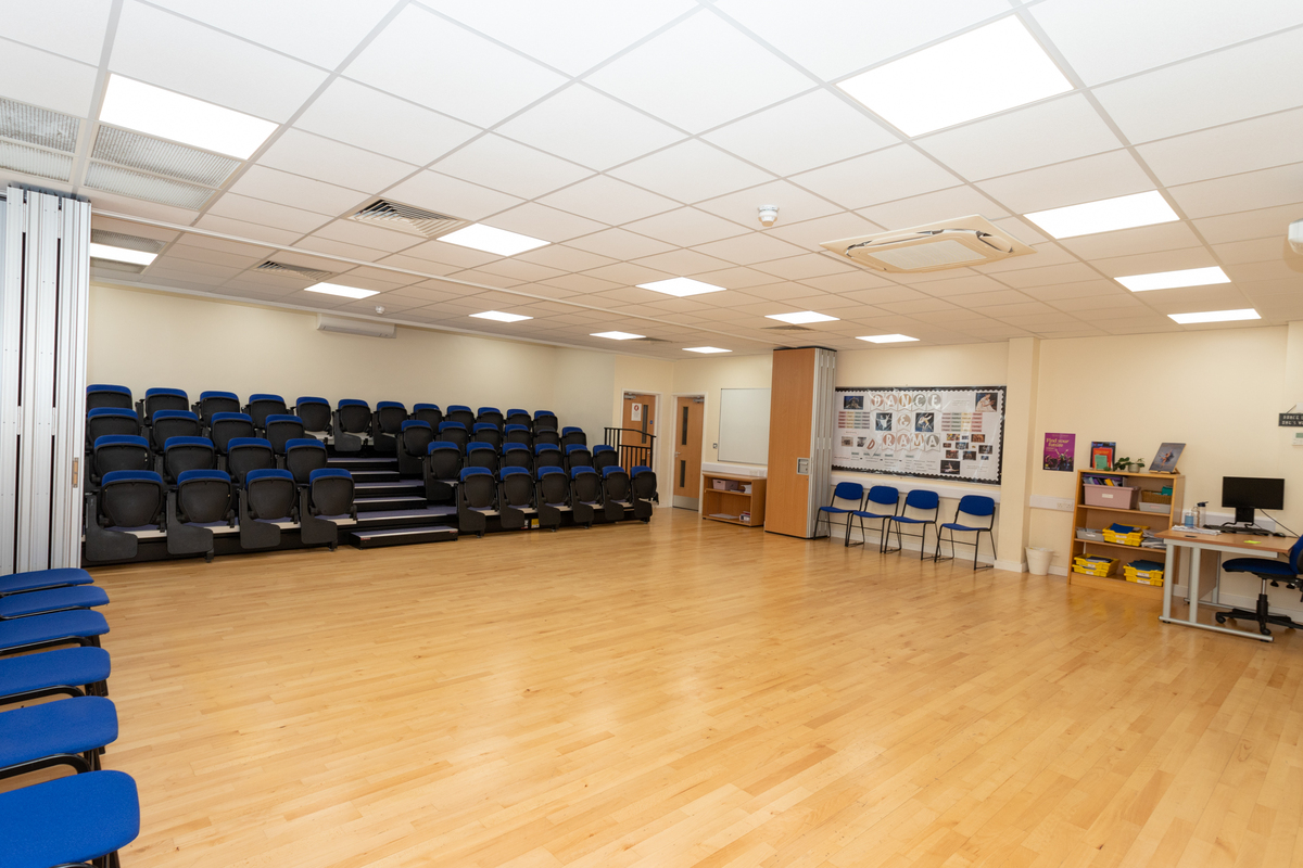 Hire facilities at Alec Hunter Academy - SchoolHire