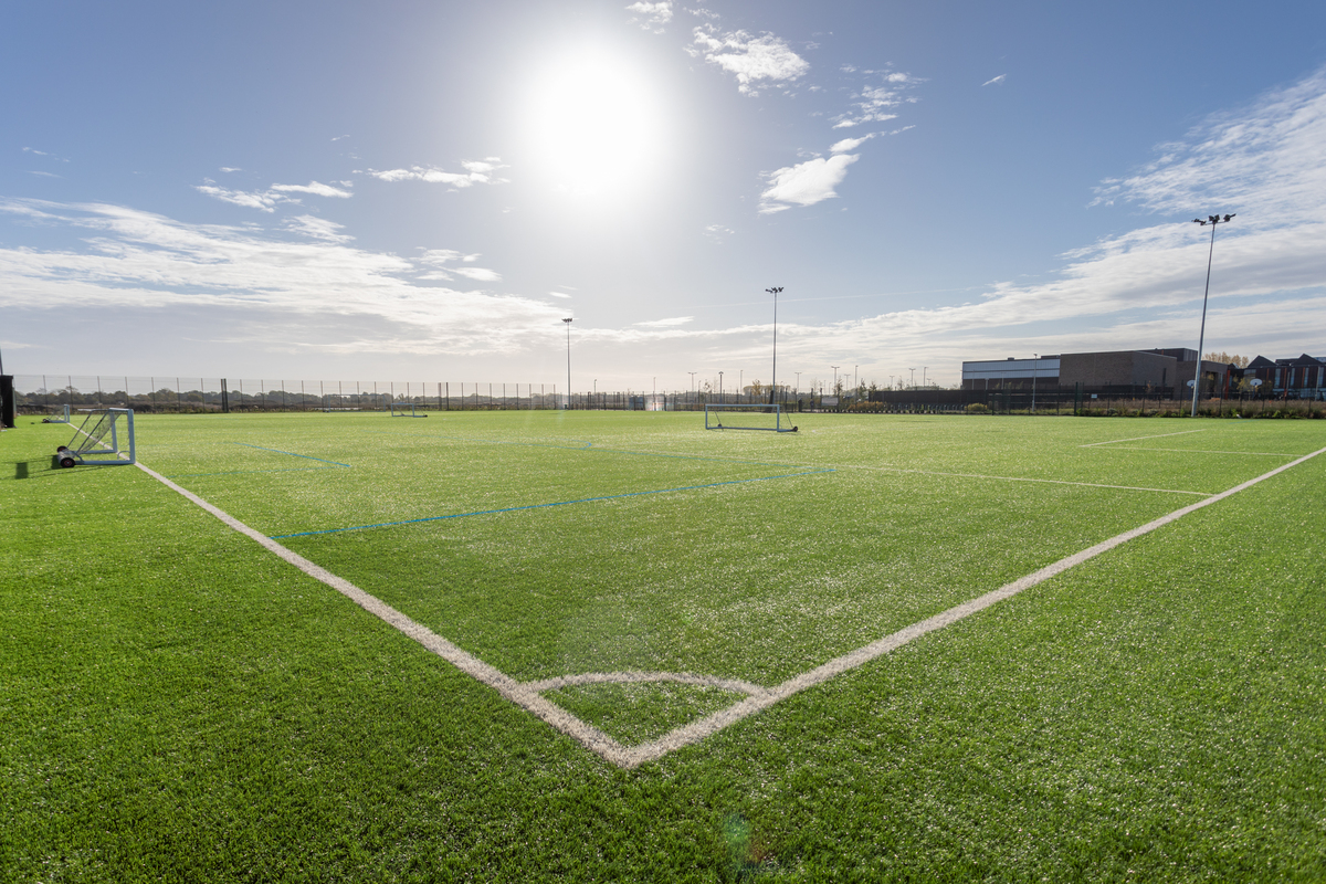 Artificial Pitches (2G/3G) for hire in Cambridge - SchoolHire