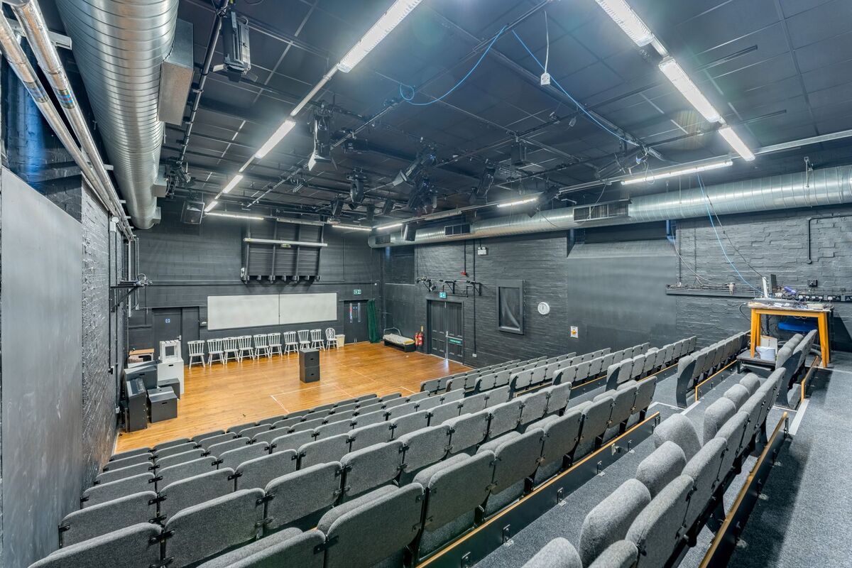 Drama Room for hire in Exeter - SchoolHire