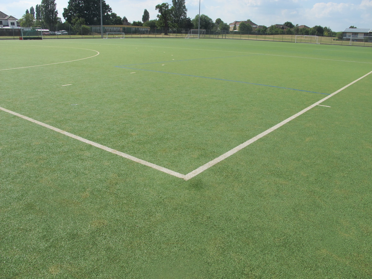 Artificial Pitches (2G/3G) for hire in Wembley - SchoolHire
