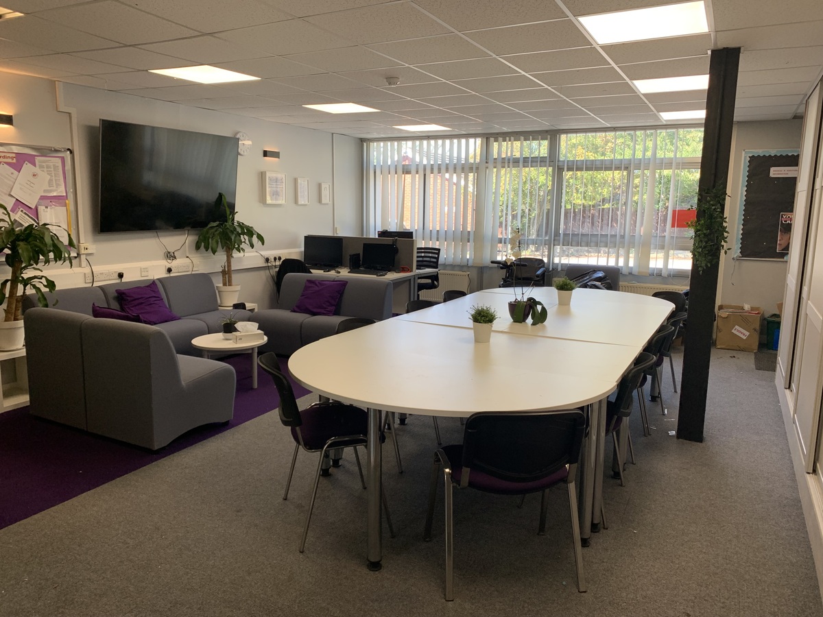 Hire facilities at Wallace Fields Junior School - SchoolHire